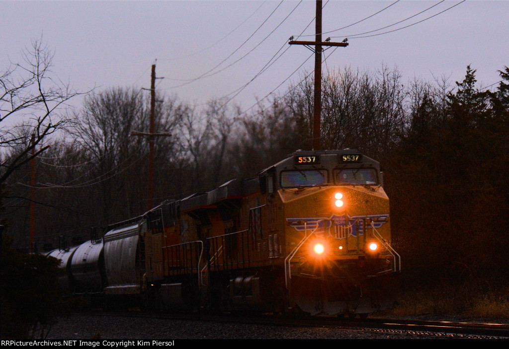UP 5537 CSX Train K048 Crude Oil Loads